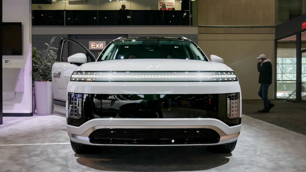 5 coolest EVs I saw at the New York Auto Show 2025 — Kia EV4, Lucid ...
