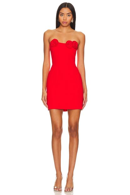 Jennifer Lopez Nailed Holiday Dressing in a Red-Hot Party Dress | Marie ...