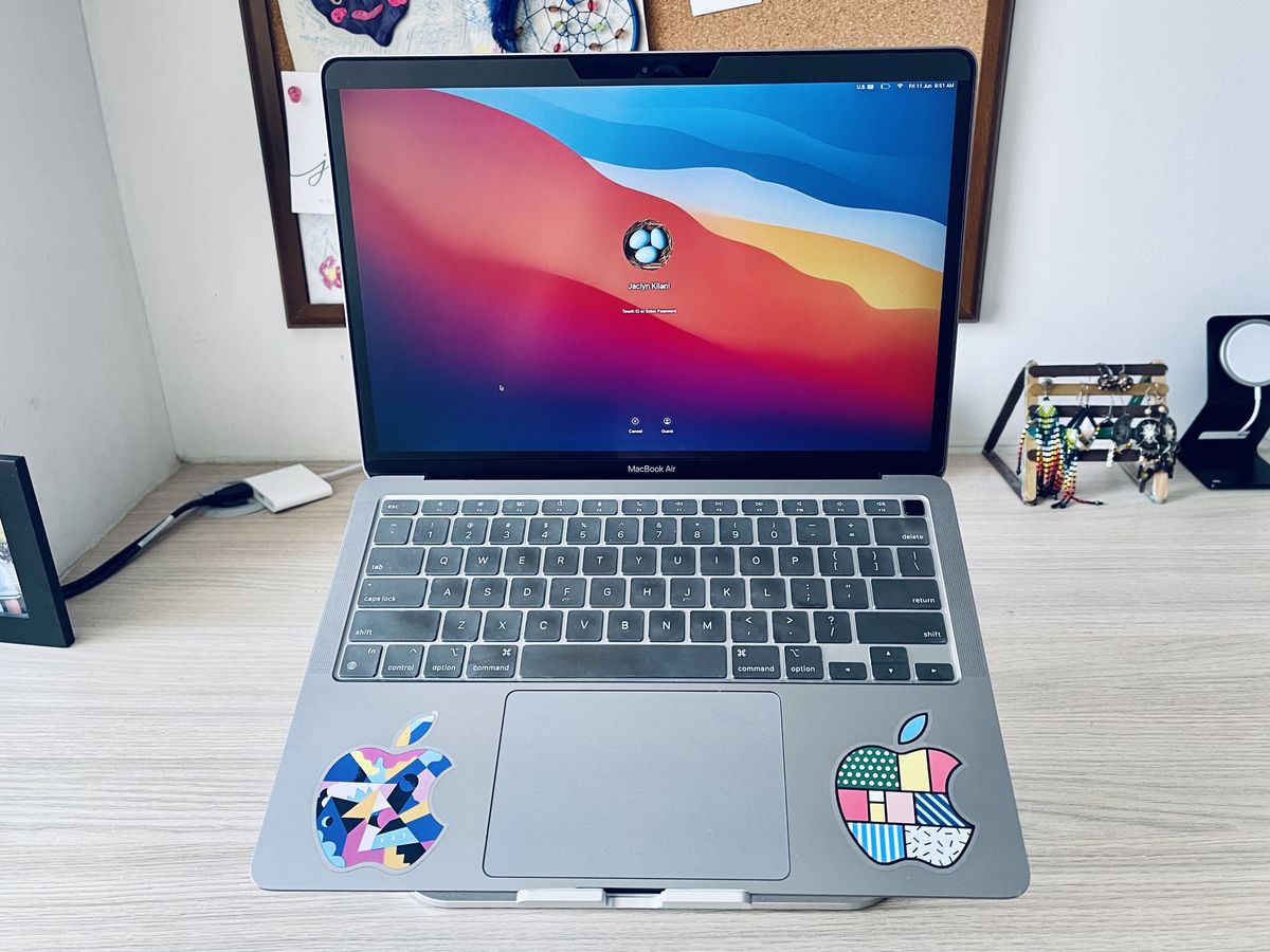 SightPro Magnetic Privacy Screen Protector review: The all-in-one ...