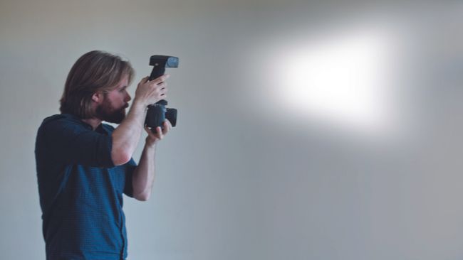 How to use flash for your photography: Using a flag | Digital Camera World