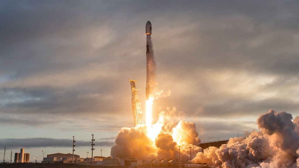 US military greenlights up to 100 SpaceX launches per year from ...