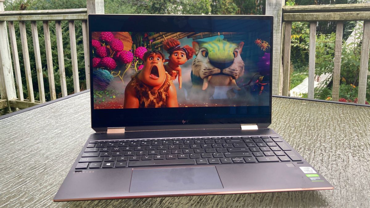 HP Spectre x360 15 (2020) review: beauty at the expense of battery life ...