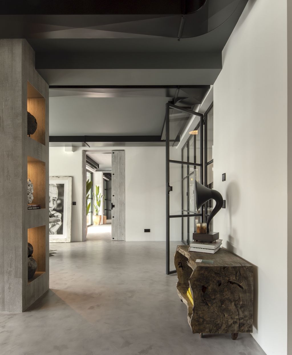 This private holiday home in Quinta do Lago blends contemporary ...