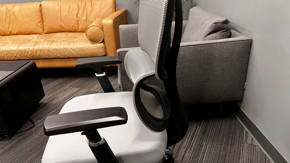 Flexispot C7 Lite office chair review | TechRadar