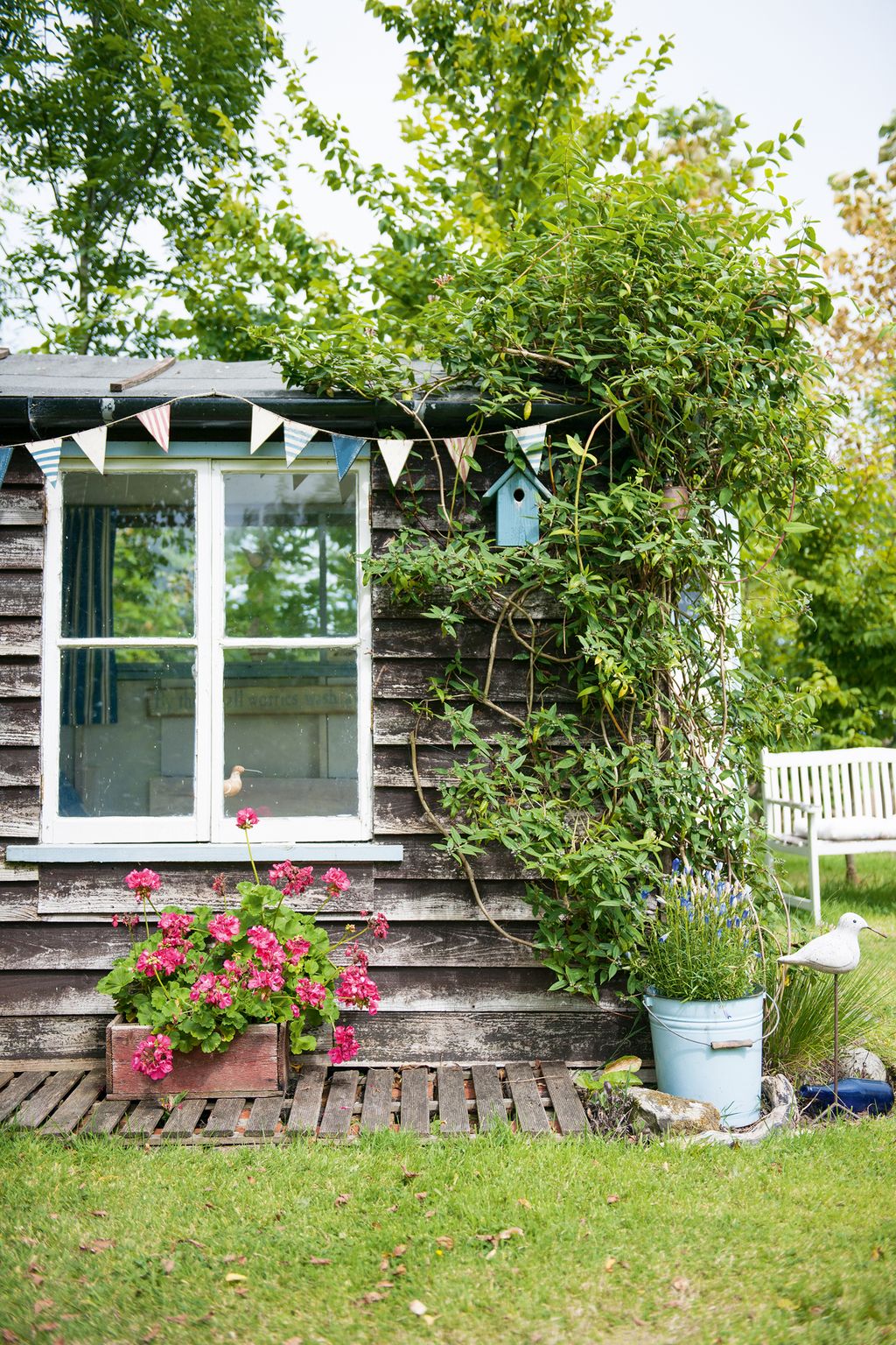25 summer house ideas: add a garden building you love from the outside ...