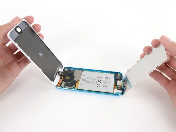 iPod touch 5 gets torn open, shows thinnest guts ever | iMore