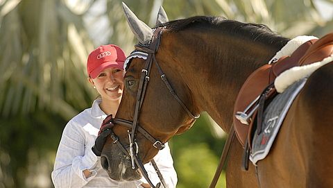 Who Is Michael Bloomberg's Girlfriend Diana Taylor? | Marie Claire