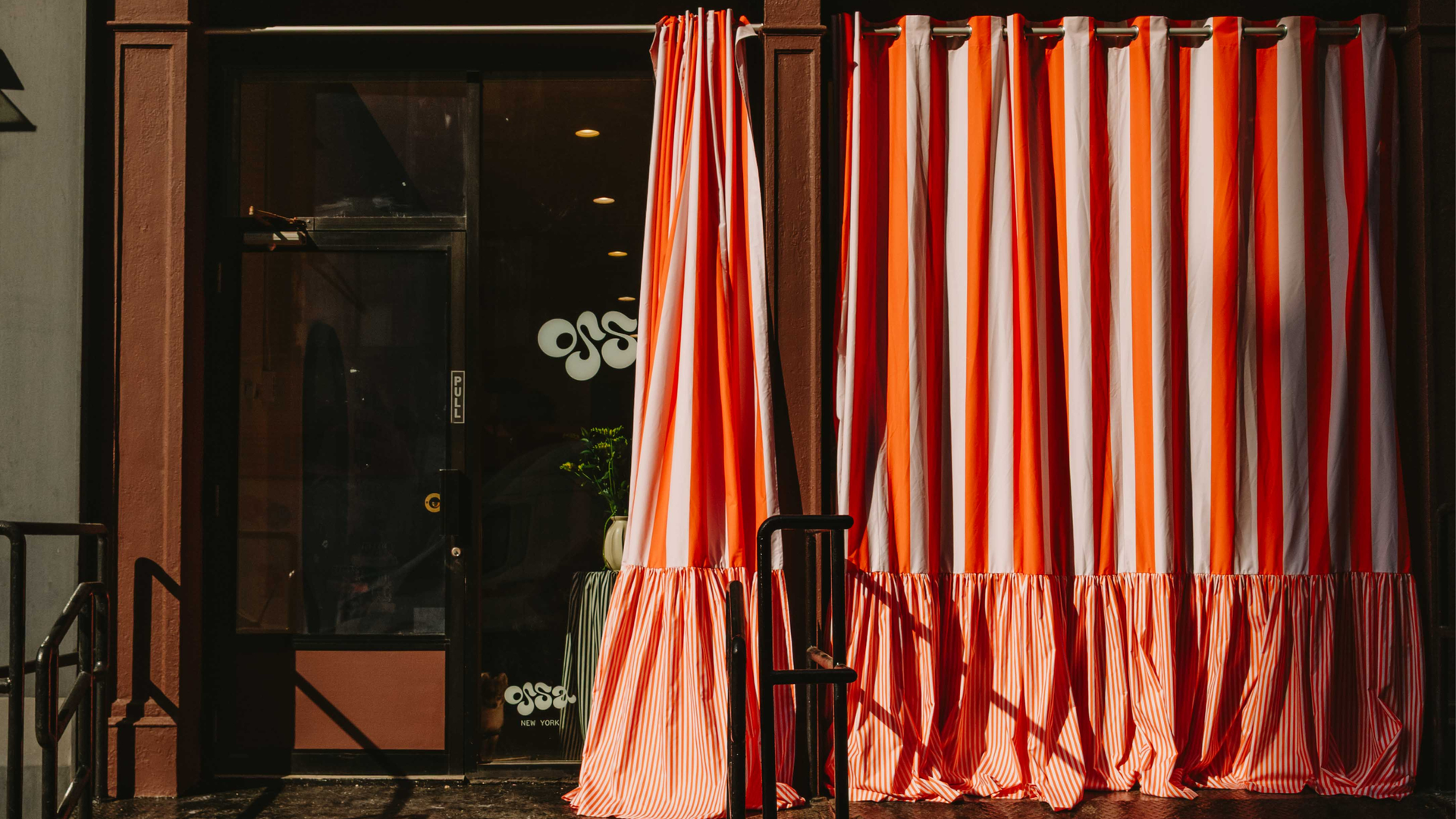Colours of Arley Comes To New York | Livingetc