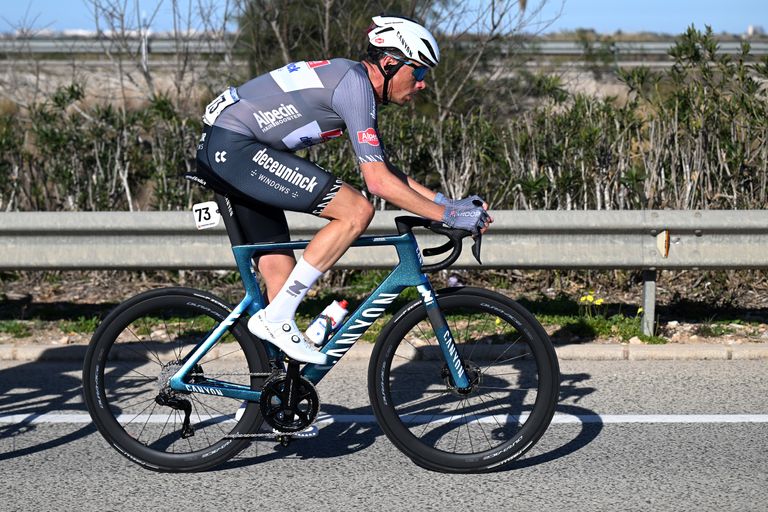Dutch pro rider becomes first to be banned under UCI yellow card rule ...