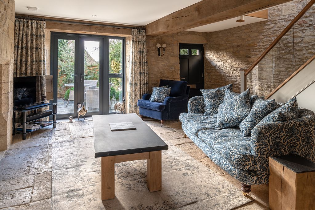 Interior photography tips: how to photograph interiors of homes ...