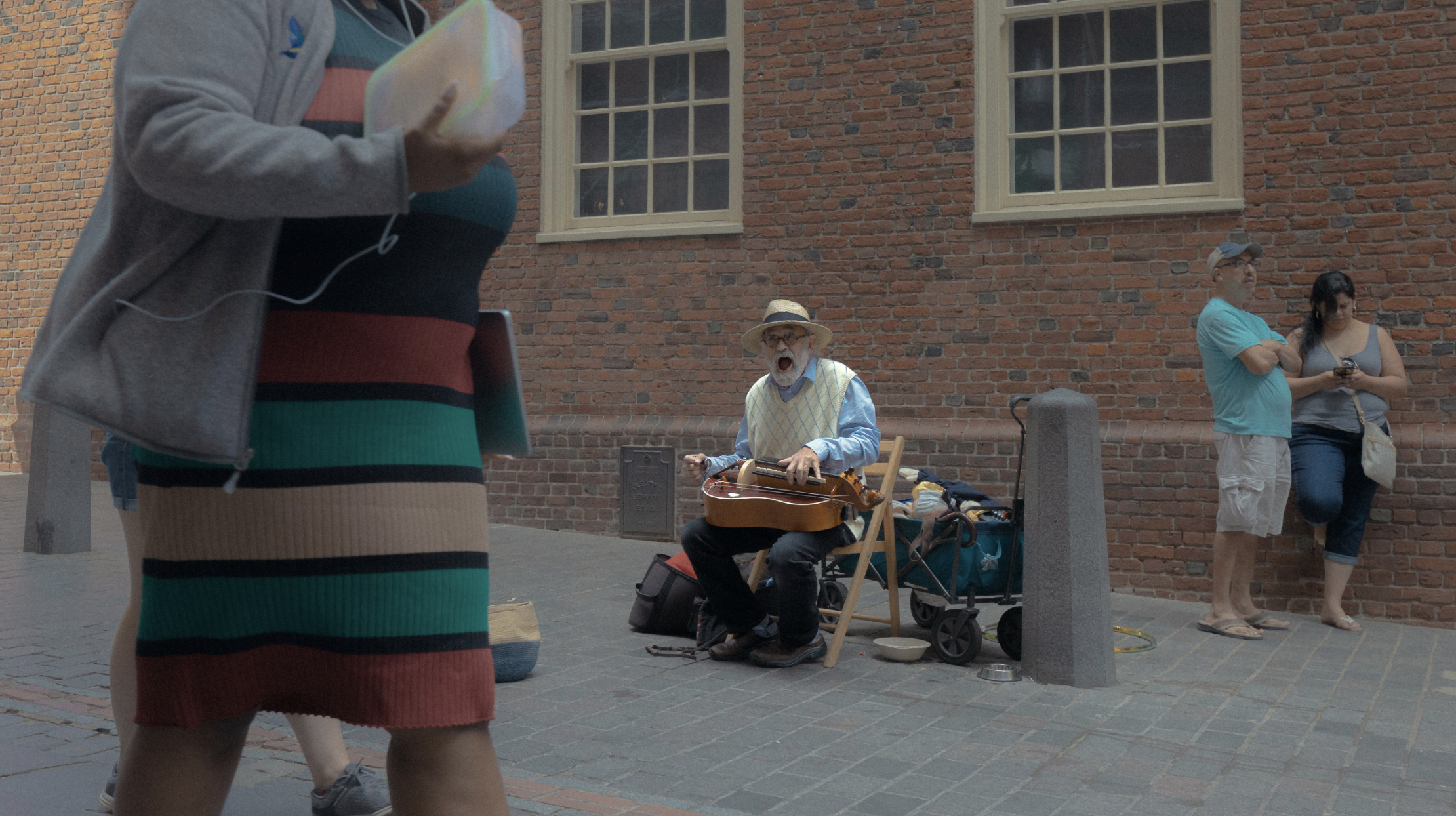 Street photographer shares NFT profits with street performer subject ...