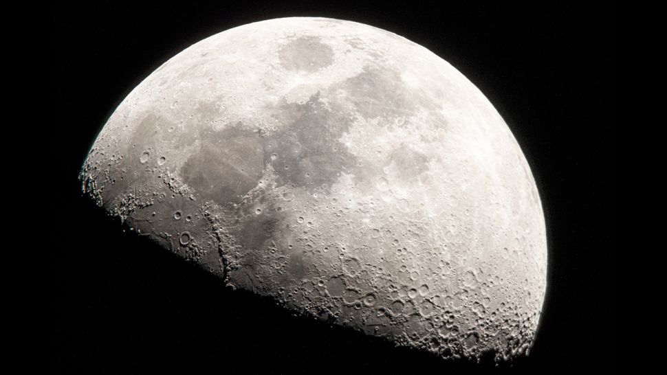 Lopsided cloud hanging hundreds of miles over the moon may finally have ...