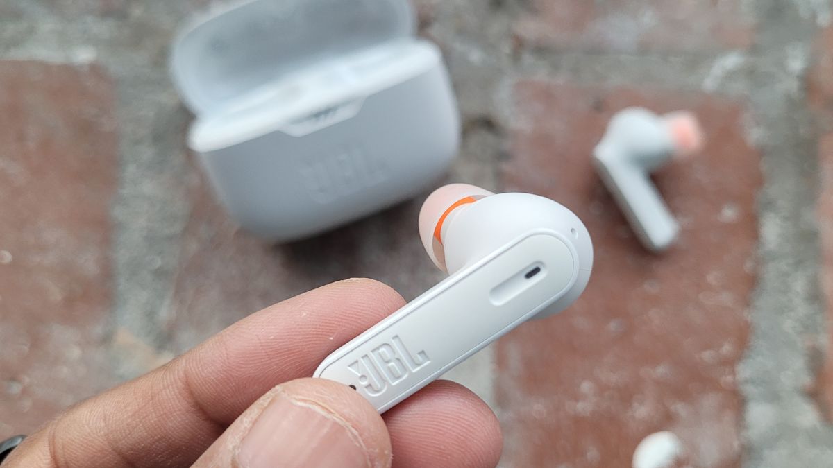 JBL Tune 230NC review | TechRadar