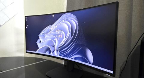 Alienware AW3425DWM 34-inch monitor review: it's changed my mind about ...