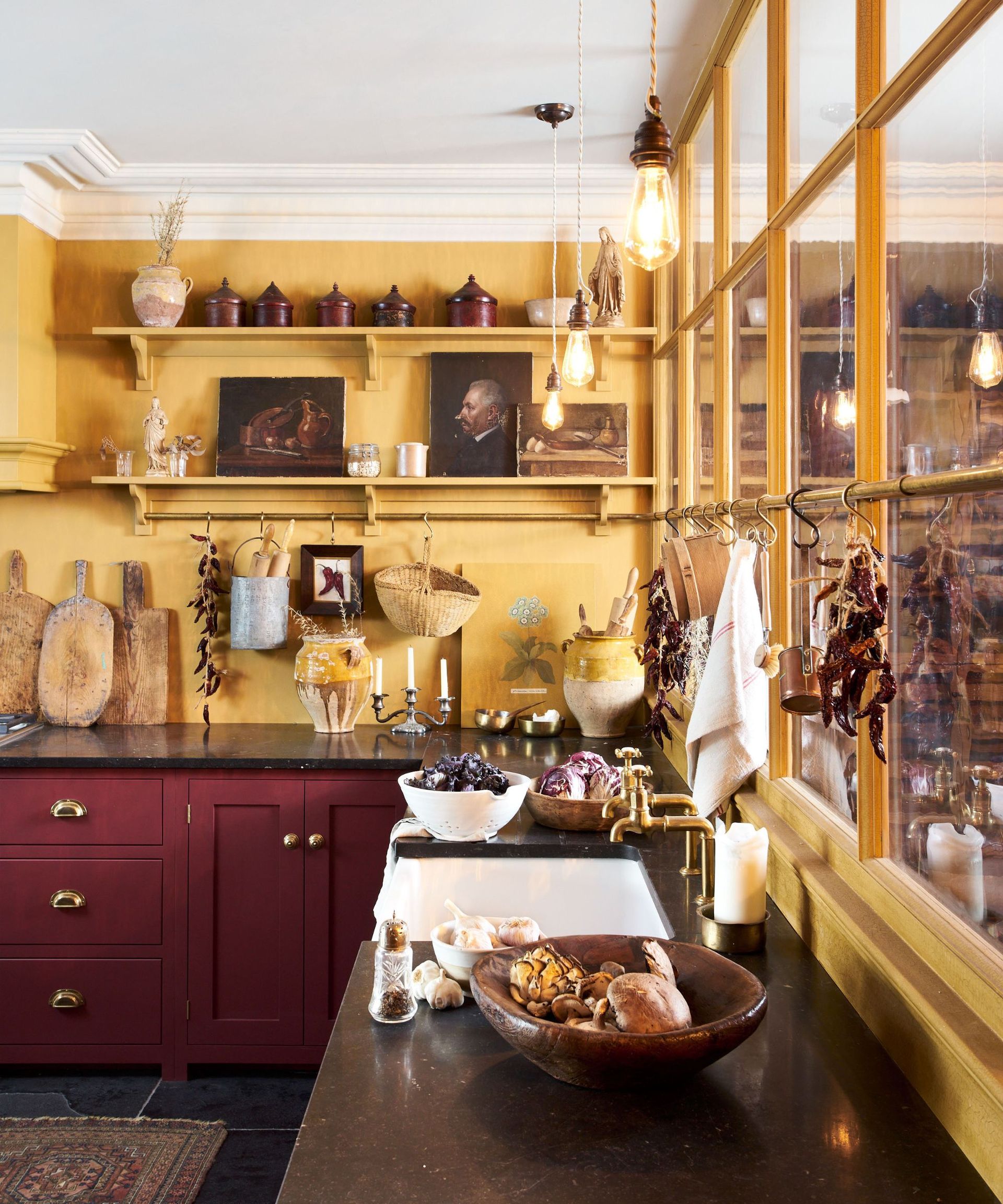 Why red and yellow is the unique color combination that deserves a spot ...