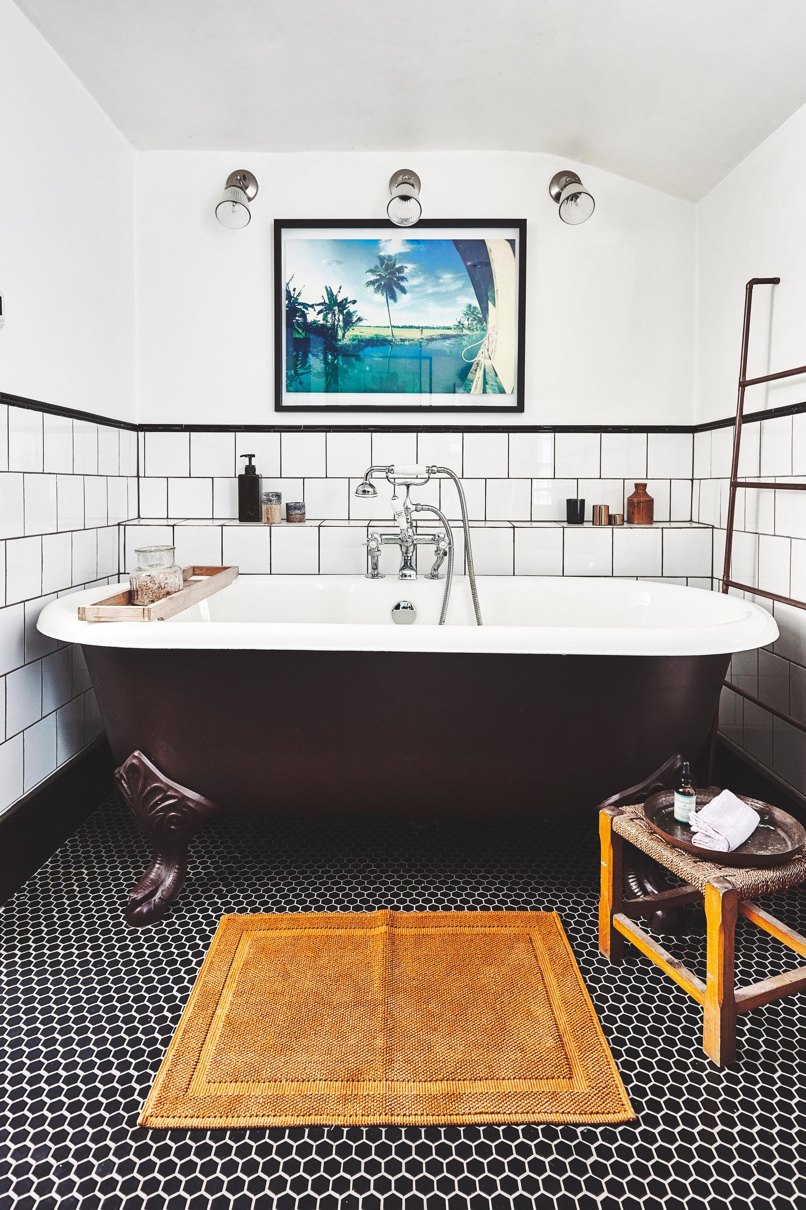 25 bathroom paint ideas to brighten up your color scheme | Real Homes