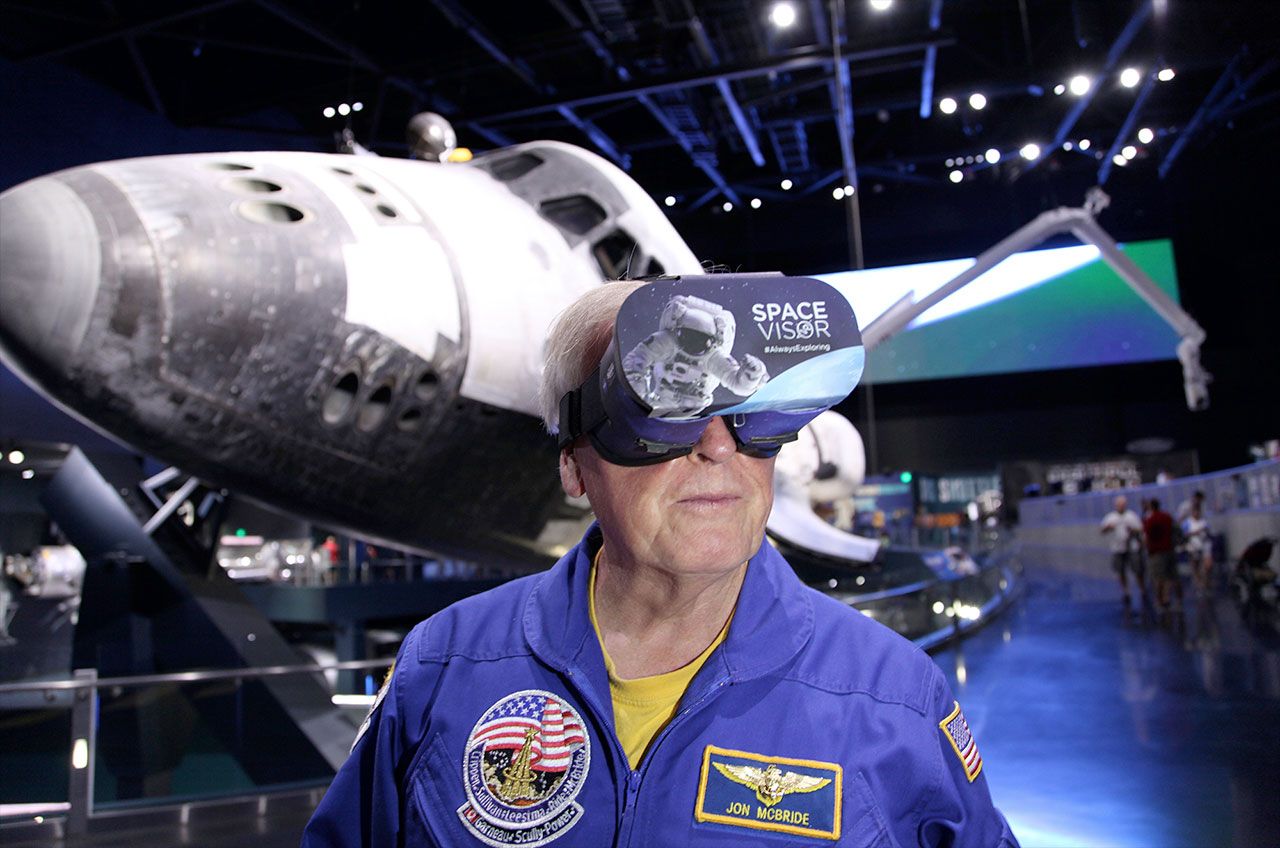 Space Visor VR Headset Offers Virtual Tour of Space Artifacts, Space ...