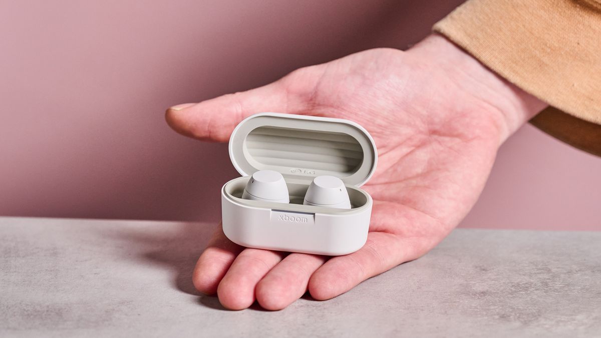 LG xboom Buds review: bass-heavy wireless earbuds tuned by will.i.am ...