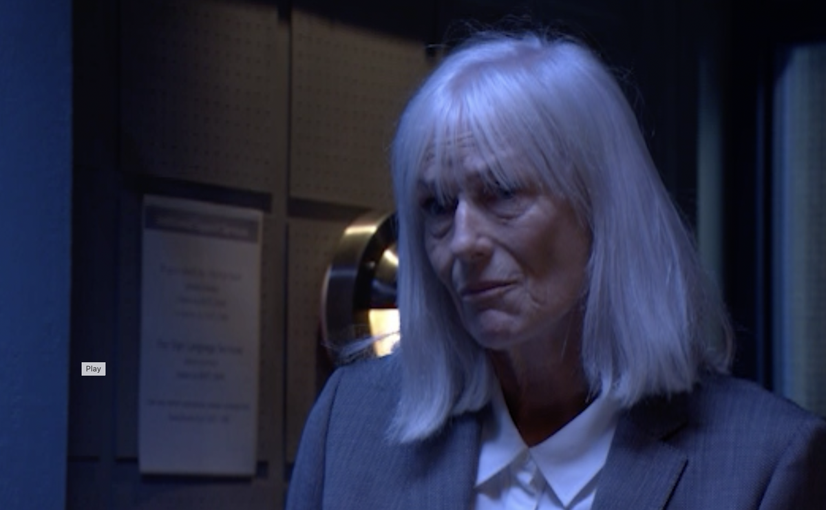 EastEnders fans shocked as soap LEGEND faces removal! | What to Watch