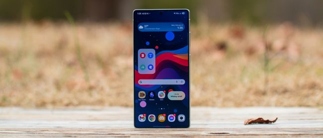 Samsung Galaxy S25 review: The last compact Android flagship | Android Central