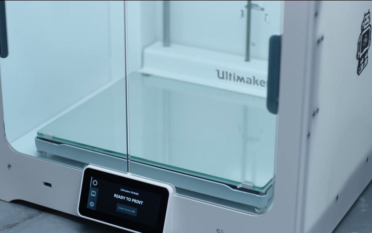Ultimaker S5 Review: Quality Prints from a High-End 3D Printer | Tom's ...