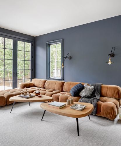 Couch pillow trends for 2023 – 10 styles, colors and shapes | Livingetc