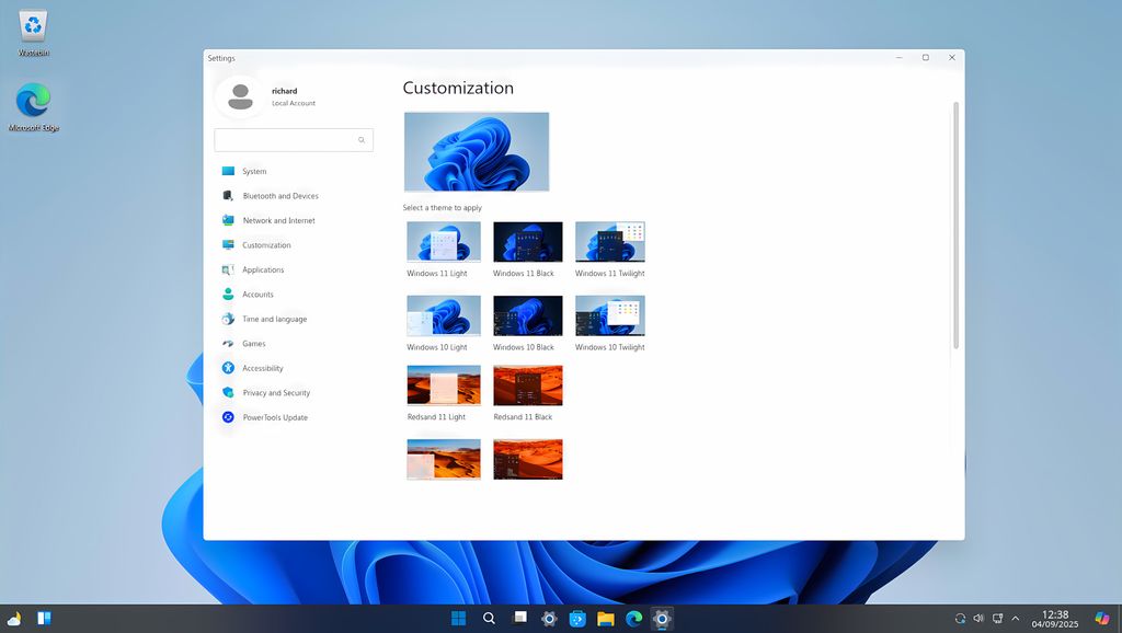 I tried WINUX — a promising Windows 11 experience inside a Linux distro ...