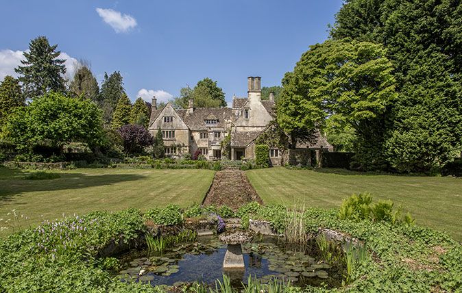An 80-acre Cotswolds estate with atmospheric main house, bordered by ...