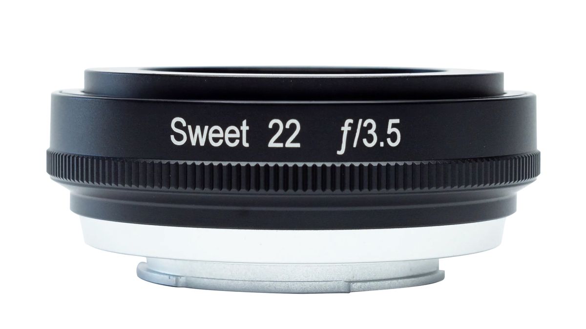 Lensbaby hits the 'Sweet-spot' with its new Sweet 22 pancake lens ...