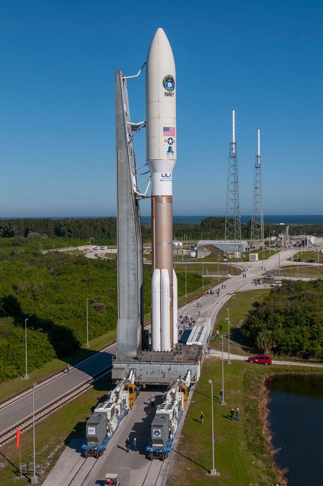 Night Launch Photos: US Military Satellite MUOS-3 Blasts Off | Space