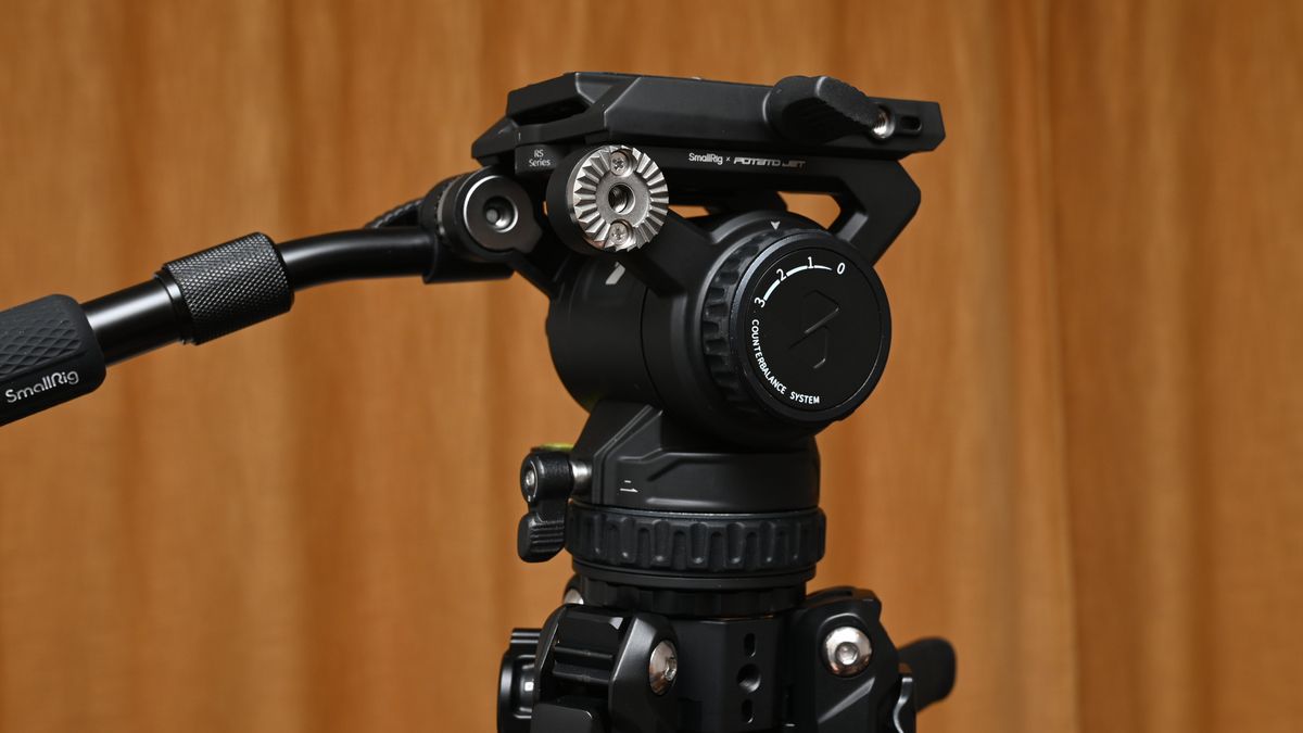 SmallRig x Potato Jet TRIBEX Hydraulic Carbon Fiber Tripod Kit review ...