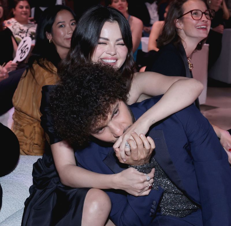 Selena Gomez Wardrobe Malfunction Selena Gomez Nip Slip Marie Claire