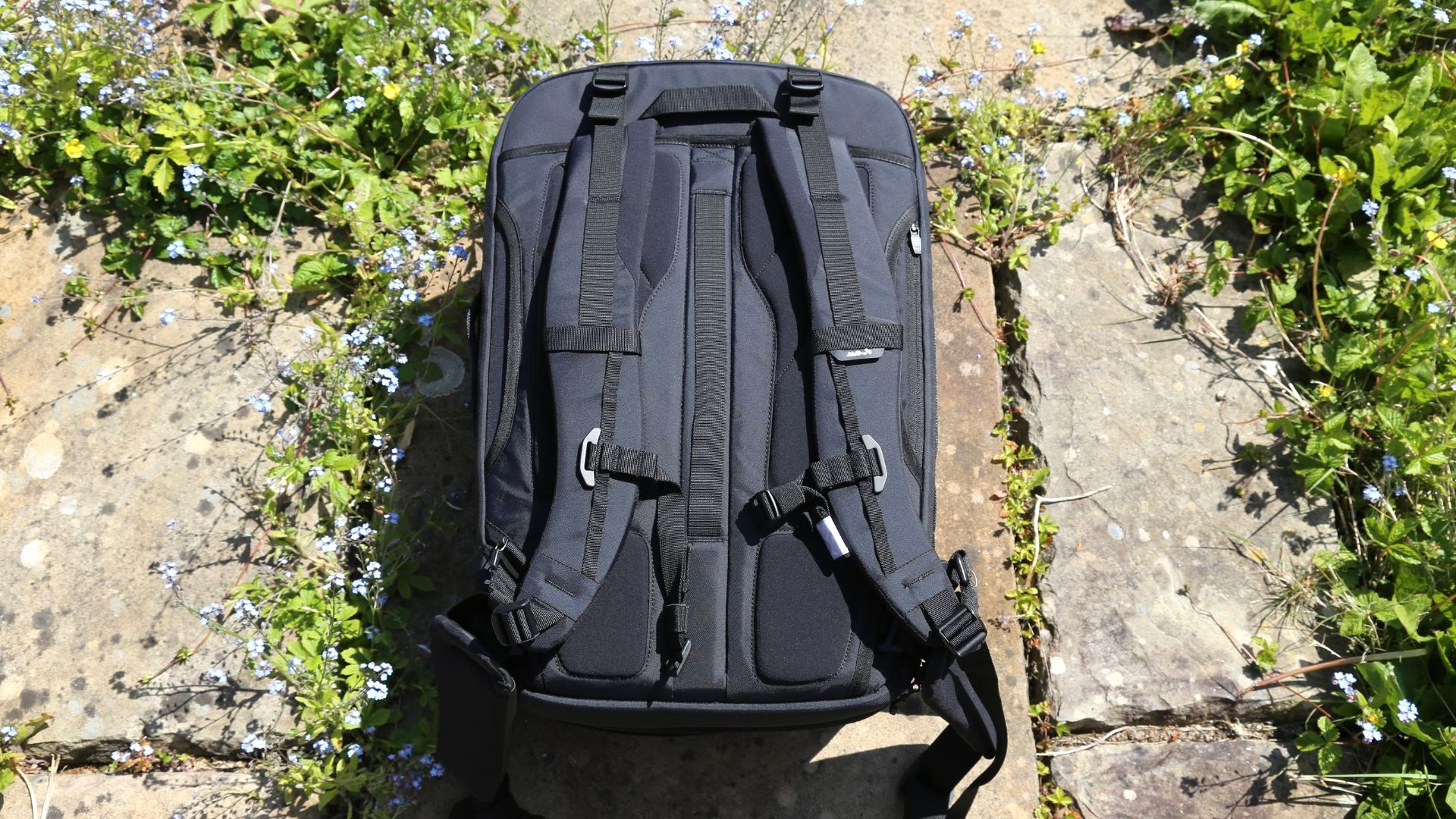 Mous Optimal Travel Backpack review: this alternative to wheeled hand ...