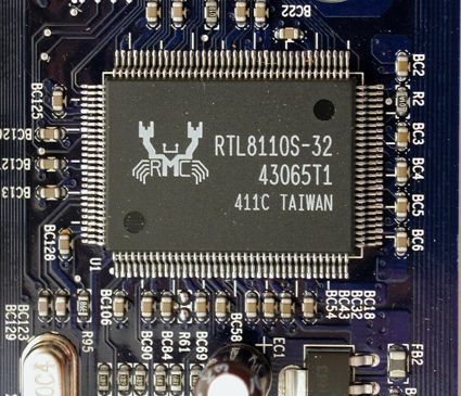 Foxconn 915A01 - Mobo Makers Try Again with Intel's 925X and 915P ...