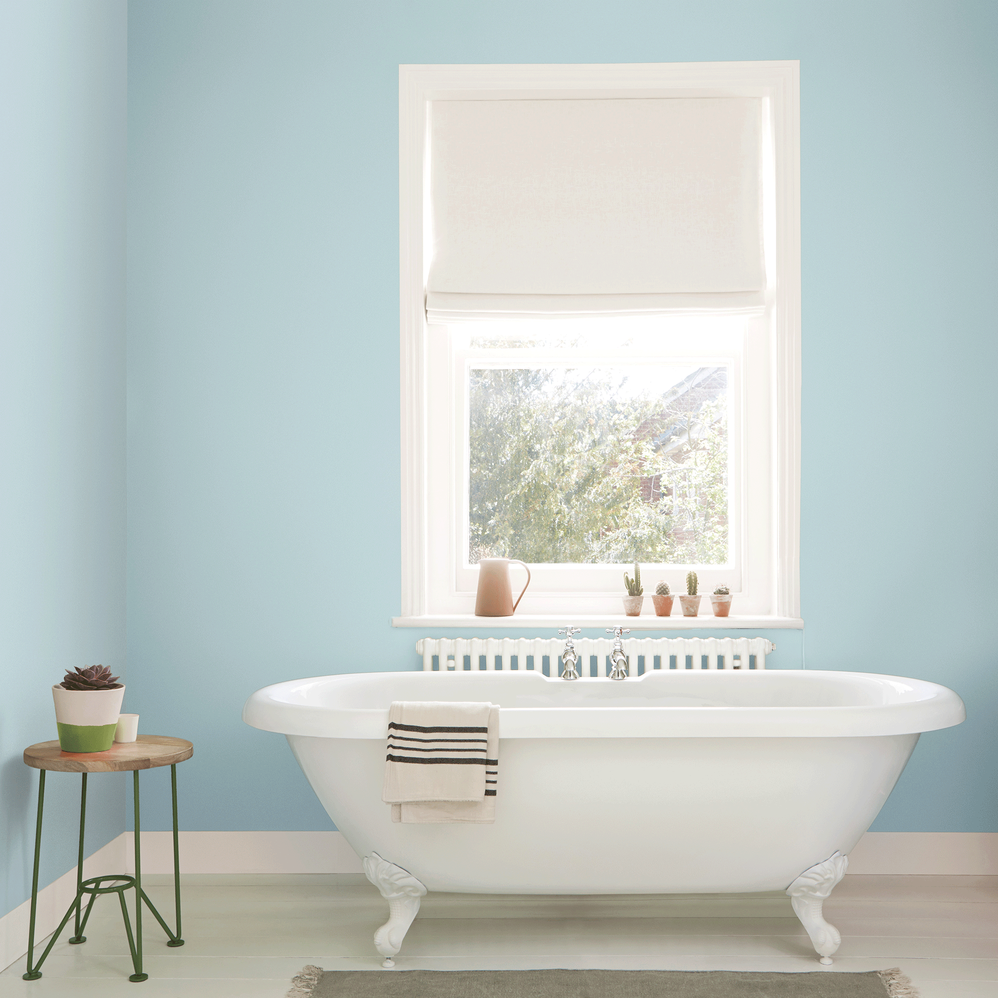 The best colour to paint a bathroom, according to experts | Ideal Home