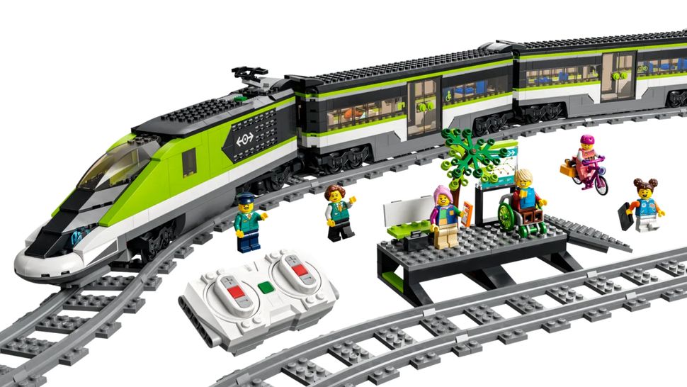 Best electric train sets | chosen by experts | Top Ten Reviews