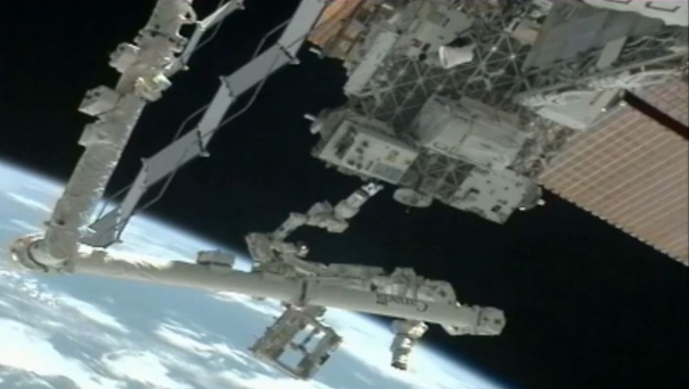 Satellite-Refueling Experiment Resumes on Space Station | Space