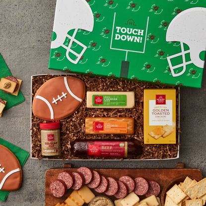 Super Bowl party checklist: everything you need for the game