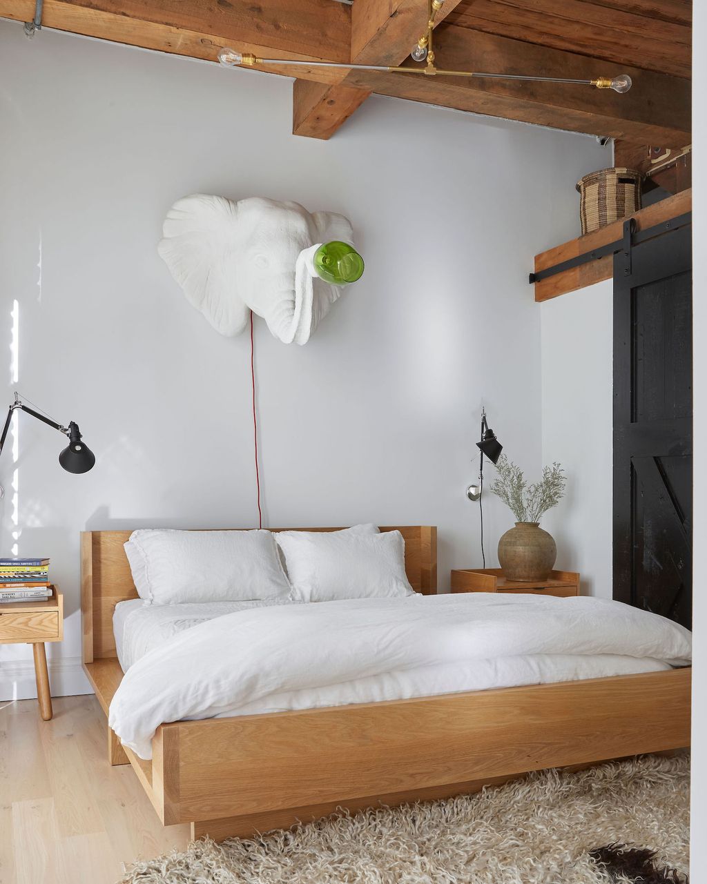 See how an industrial loft apartment in a former chocolate factory ...