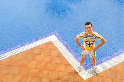 In photos: Mark Cavendish through the years, all his teams and the kit ...