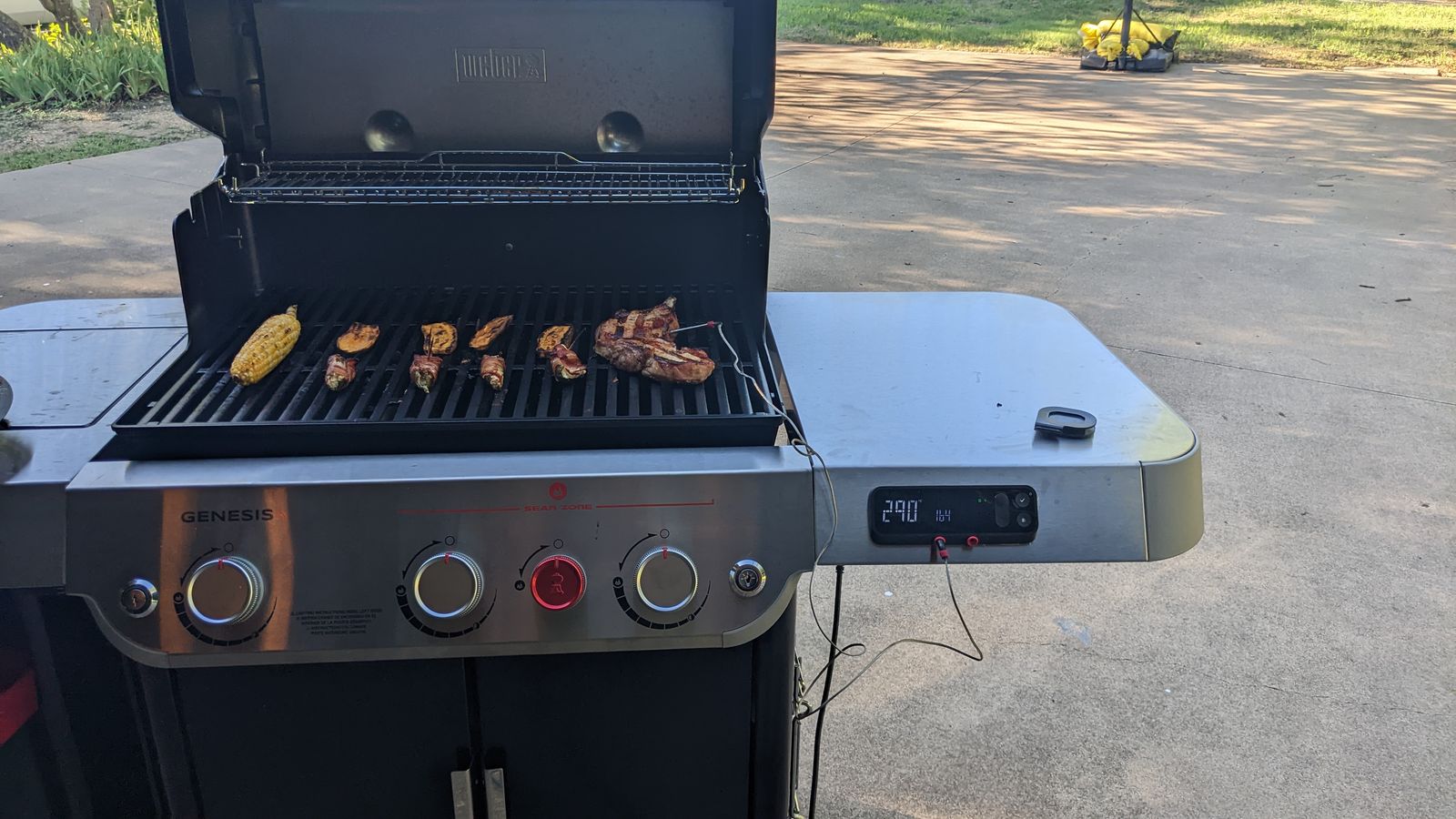 Weber Genesis SPX-435 Smart Gas Grill review: a gas grill to rule them ...