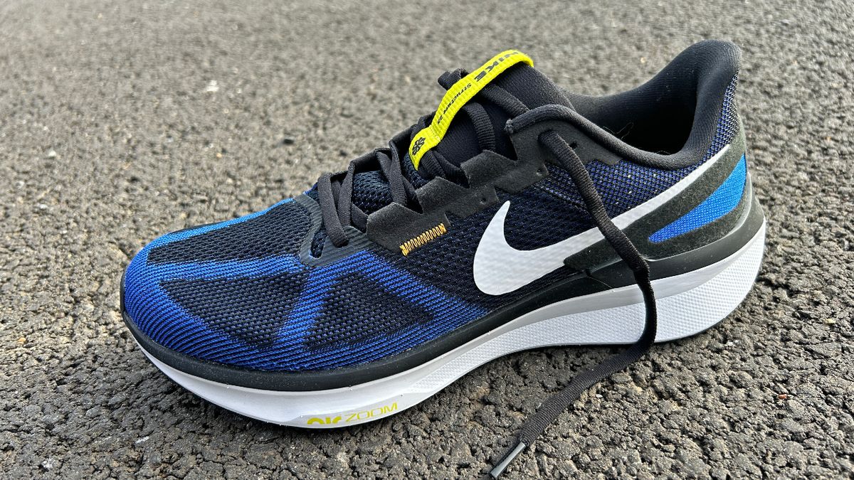 Nike Structure 25 Review | Coach