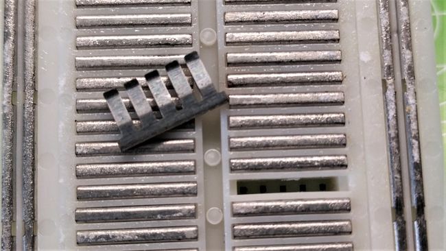 How to Breadboard Electronics Projects with Raspberry Pi Pico | Tom's ...