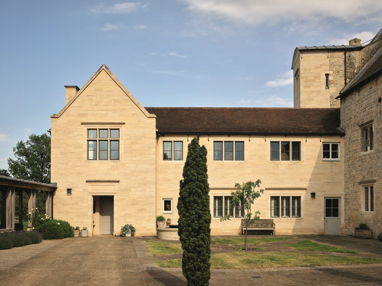 Somerton: The ruined medieval castle transformed into a magical family ...