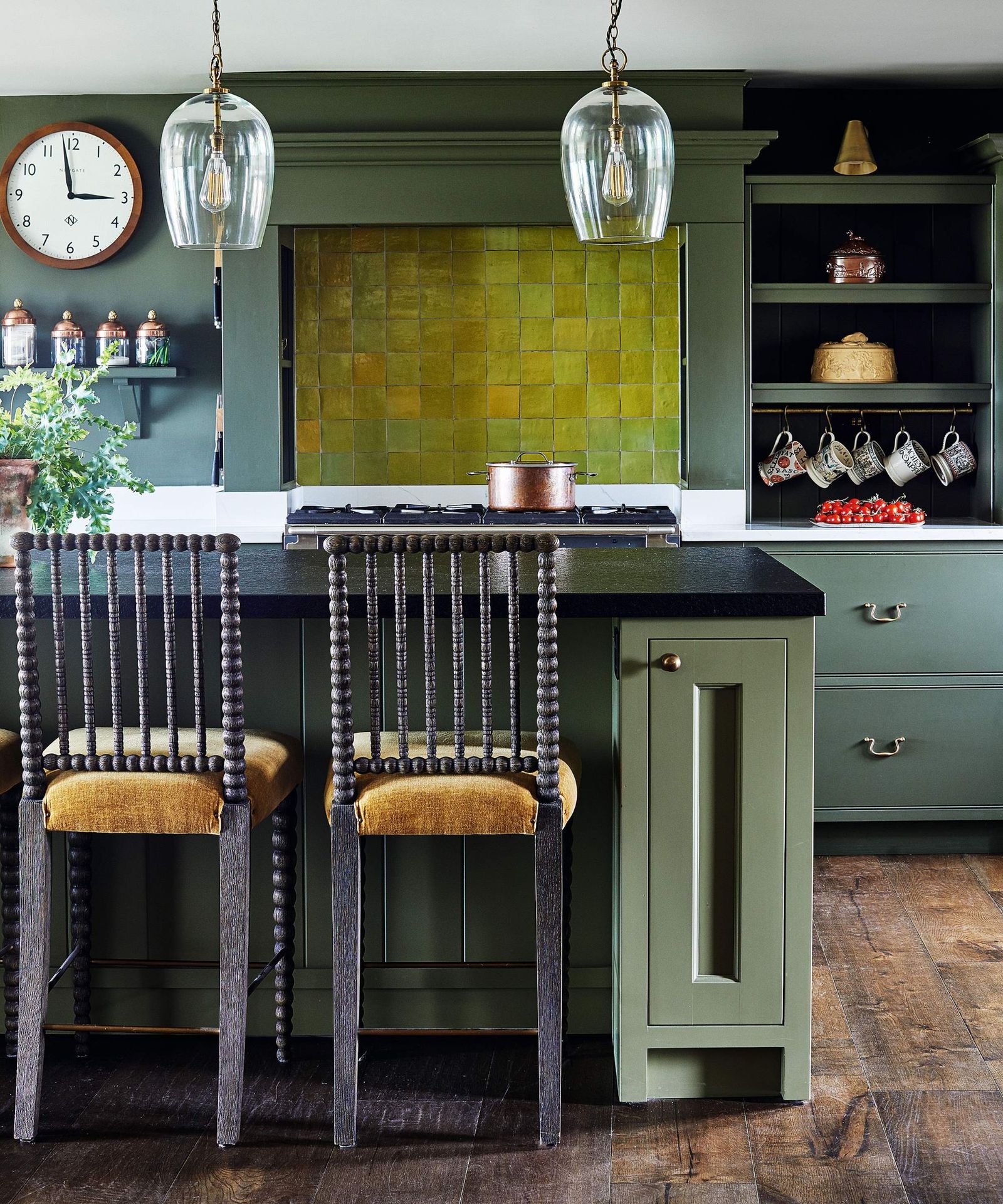 What are the best olive green paint colors? | Homes and Gardens