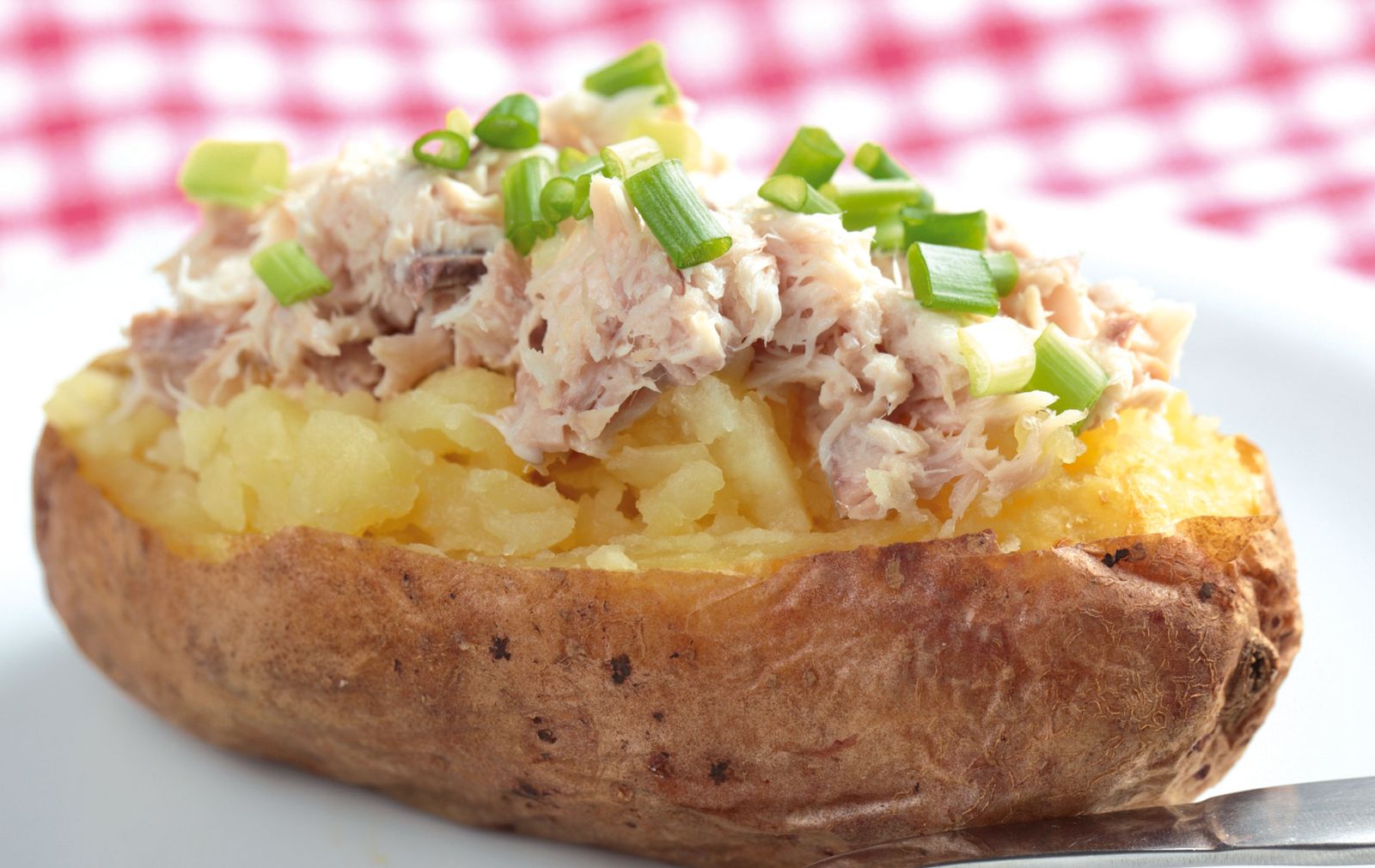 Tinned tuna recipes: 35 things to make with a tin of tuna | GoodtoKnow