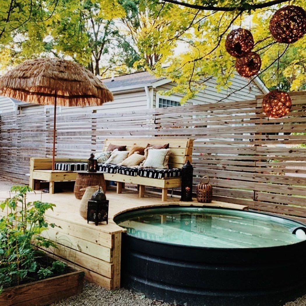 5 DIY above-ground pool deck ideas on a budget | Real Homes