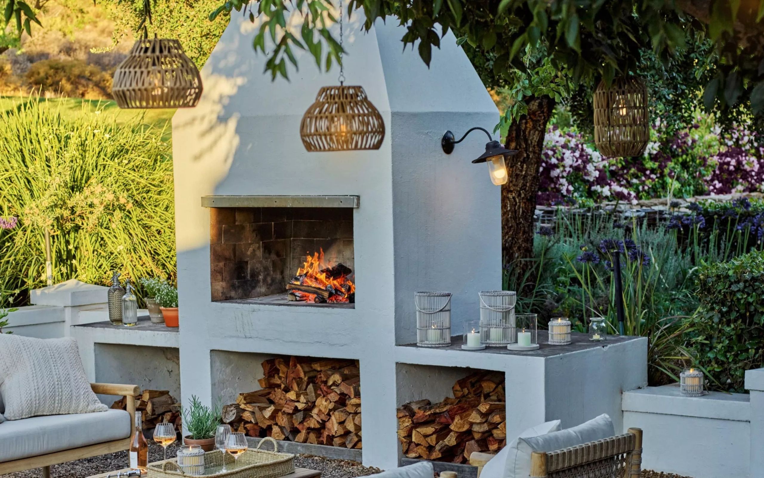 The White Company just dropped the chicest solar garden lights | Ideal Home