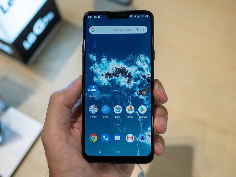 LG G7 One hands-on: The G7 sold its soul for great Android One software ...
