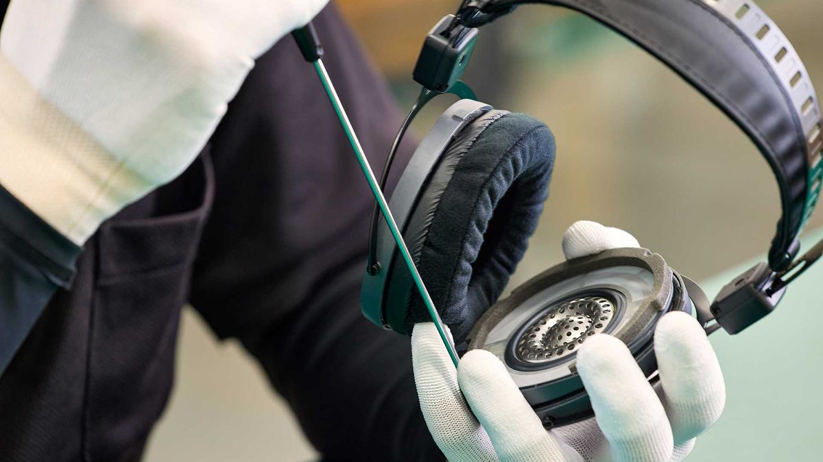 Audio-Technica ATH-R70xa review | What Hi-Fi?